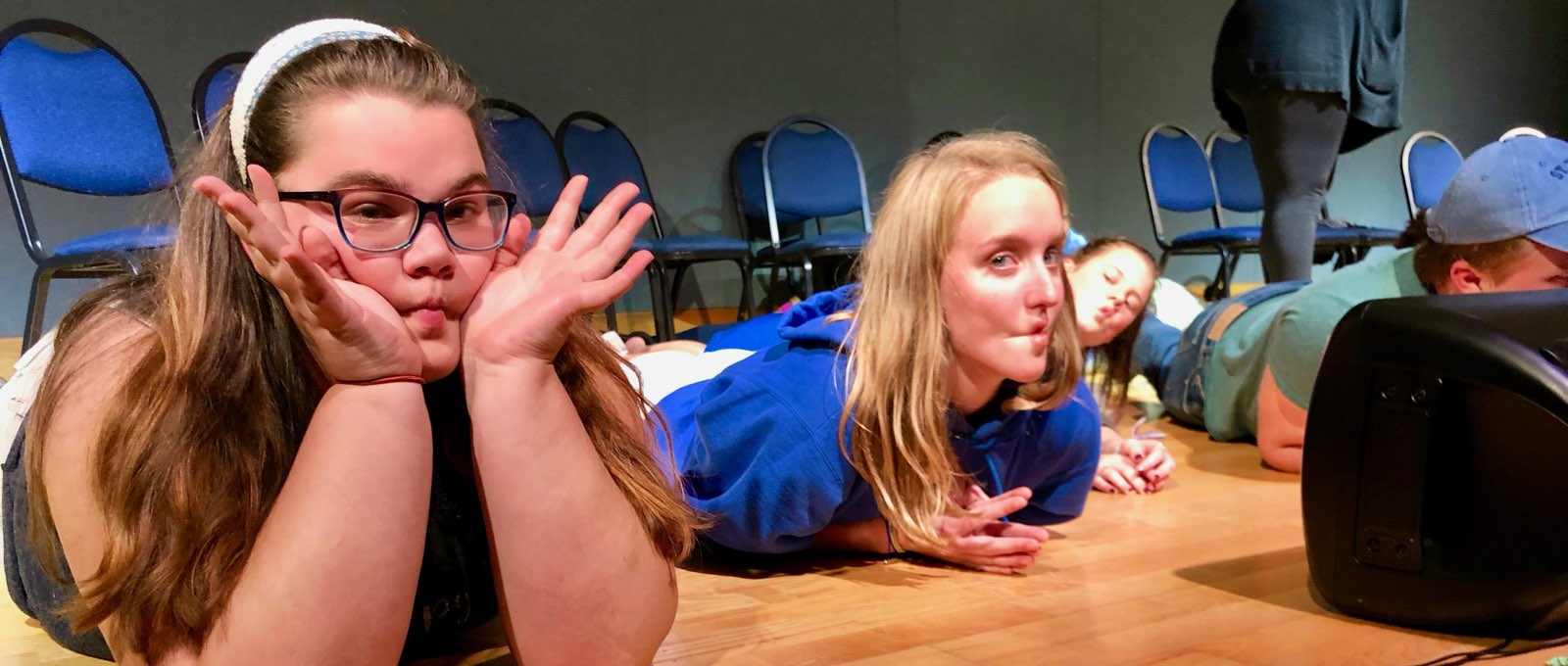 Hypnotist Comedy Show Nailed it! Stage Hypnosis Video